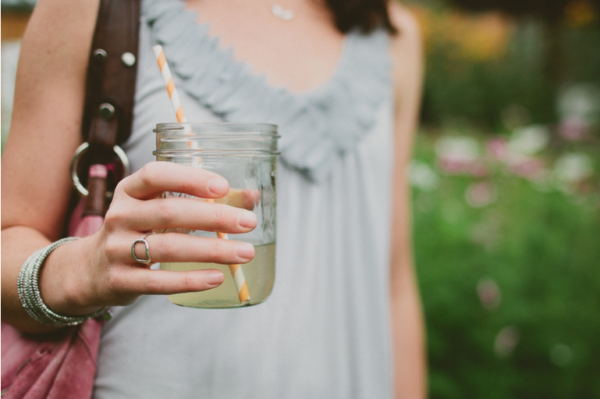 Peach Brizzlet Cocktail | Farmhand Fermented Foods